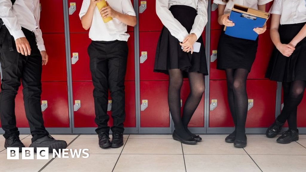 School uniforms: Northern Ireland policy 'an outlier' - BBC News