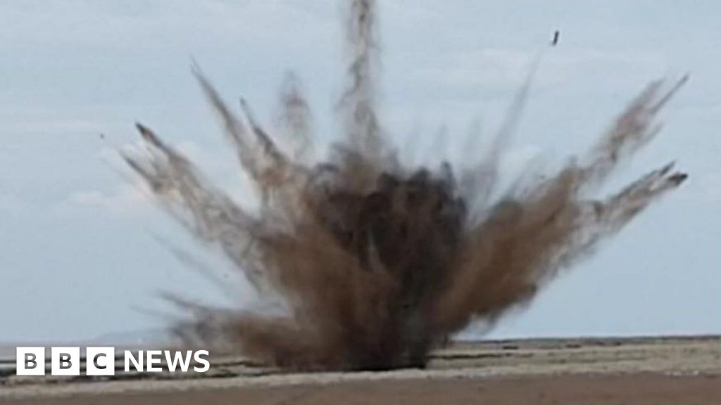 Tank shells uncovered on Kilve beach safely detonated - BBC News