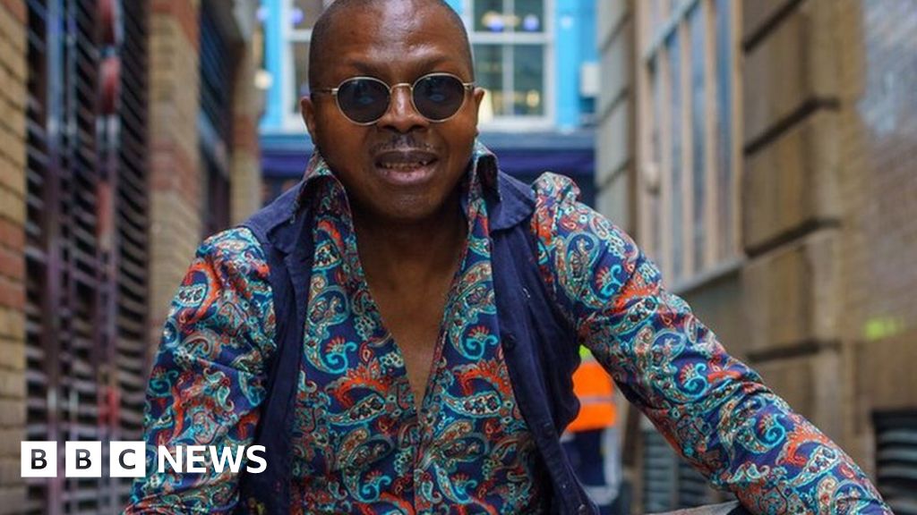 Lanré Olagoke: Artist wants MBE to inspire hope in young people - BBC News