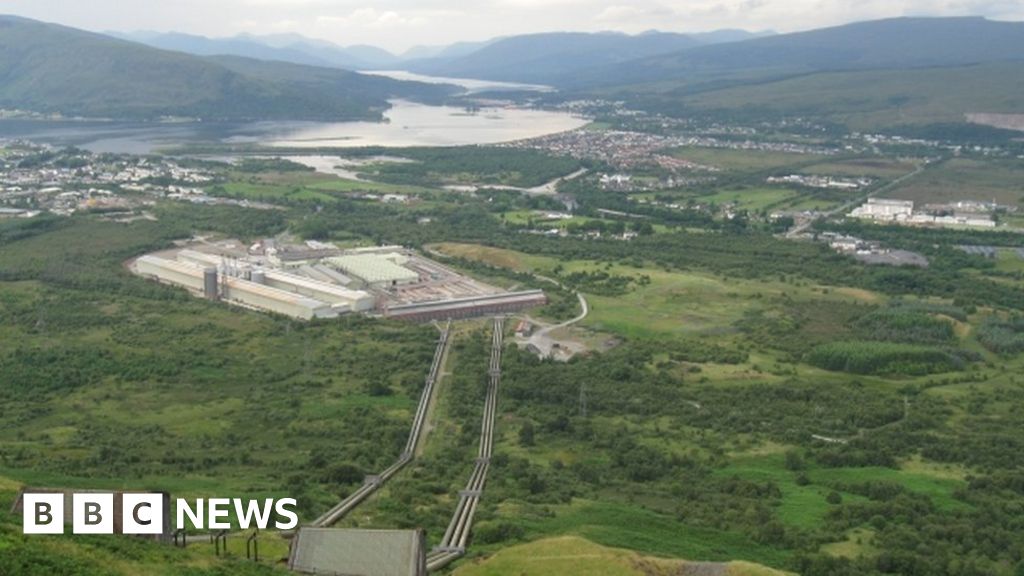 Community buyout suggested of 120,000 acres in Lochaber - BBC News