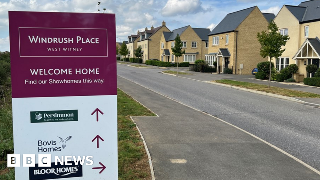 Windrush Place development: Residents' anger as promised amenities fail ...