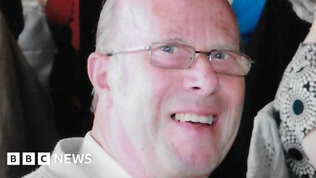 Fan Colin Rowell leaves Bishop Auckland FC £300,000 - BBC News