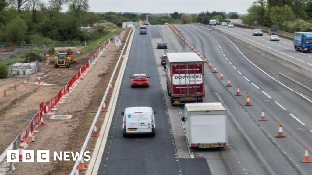 M4 closed for weekend smart motorway work