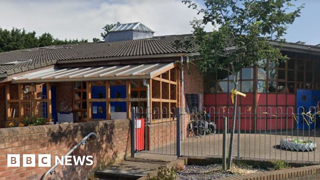 Reprieve for closure-threatened Powys primary schools - BBC News