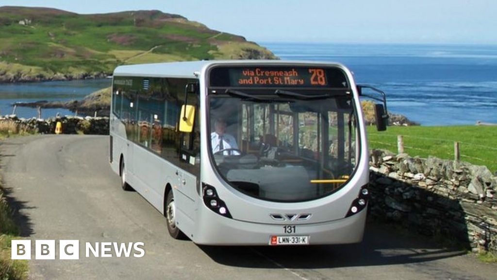 Isle of Man bus driver shortage may see services cut during TT - BBC News