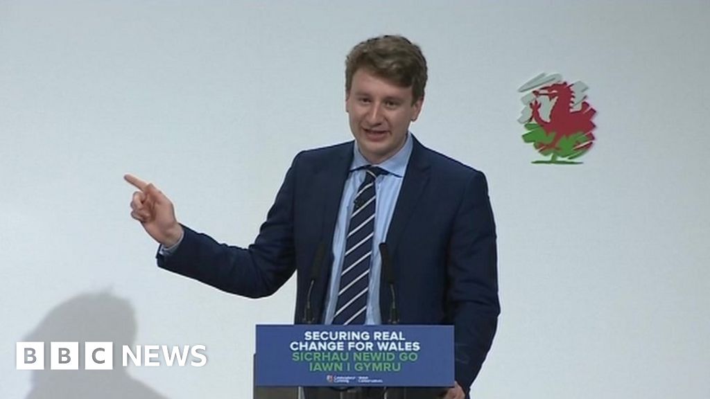 Ross England: PM told to sack Tory candidate in trial row - BBC News