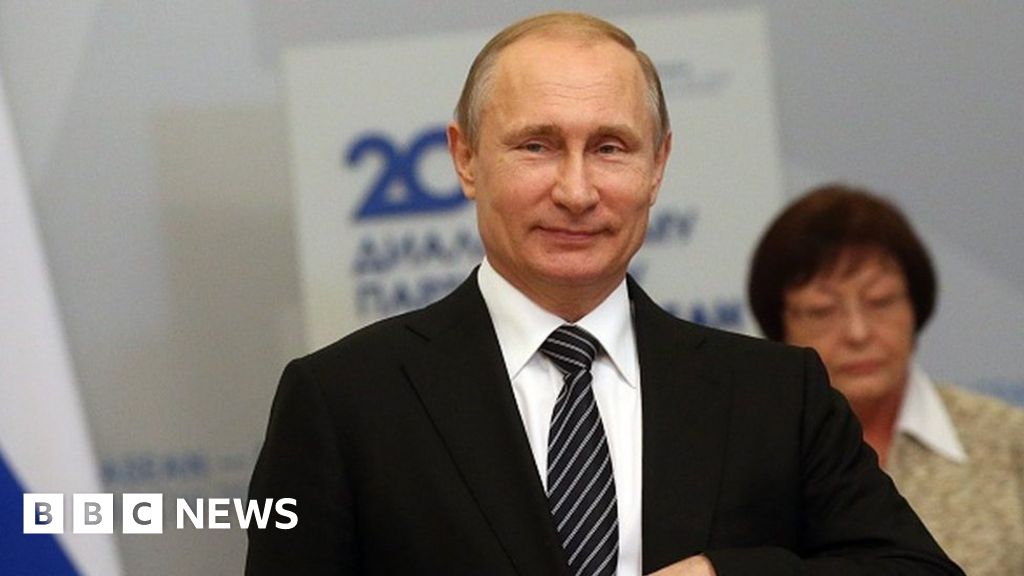 Twitter restores Putin parody account - BBC News