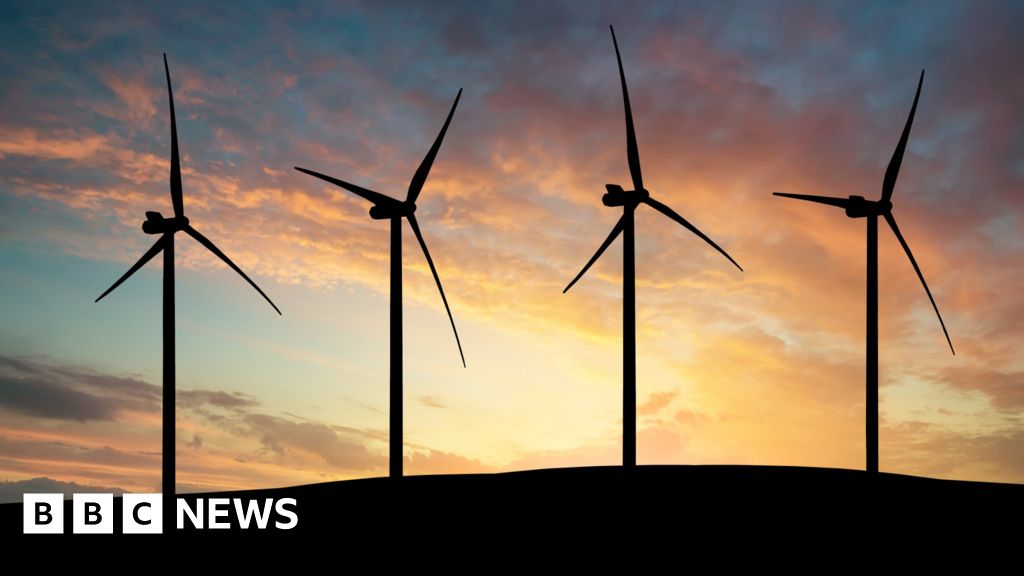 Different fates for Langholm and Auldgirth wind farms - BBC News
