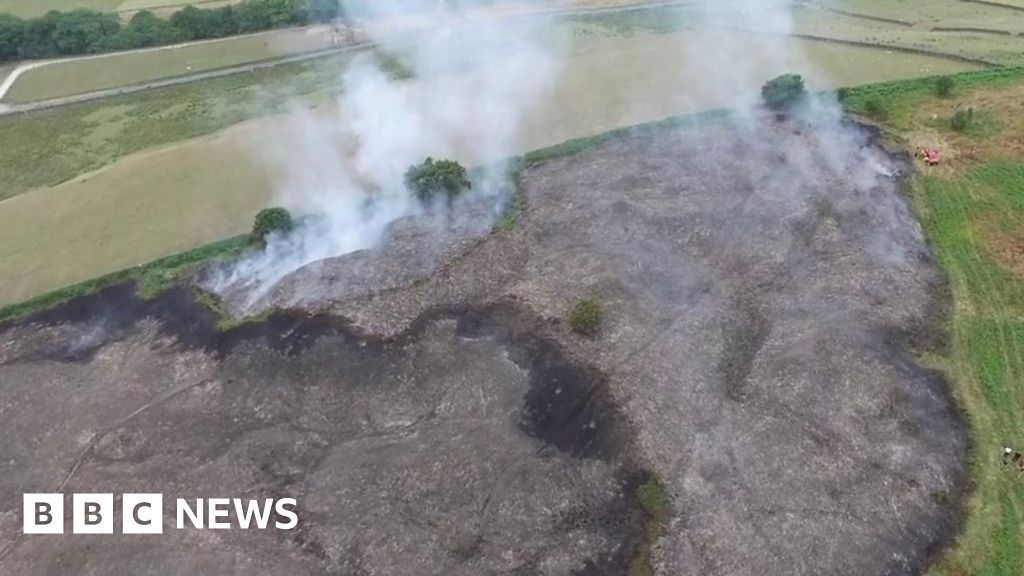 Catstones Moor fire still smouldering. - BBC News