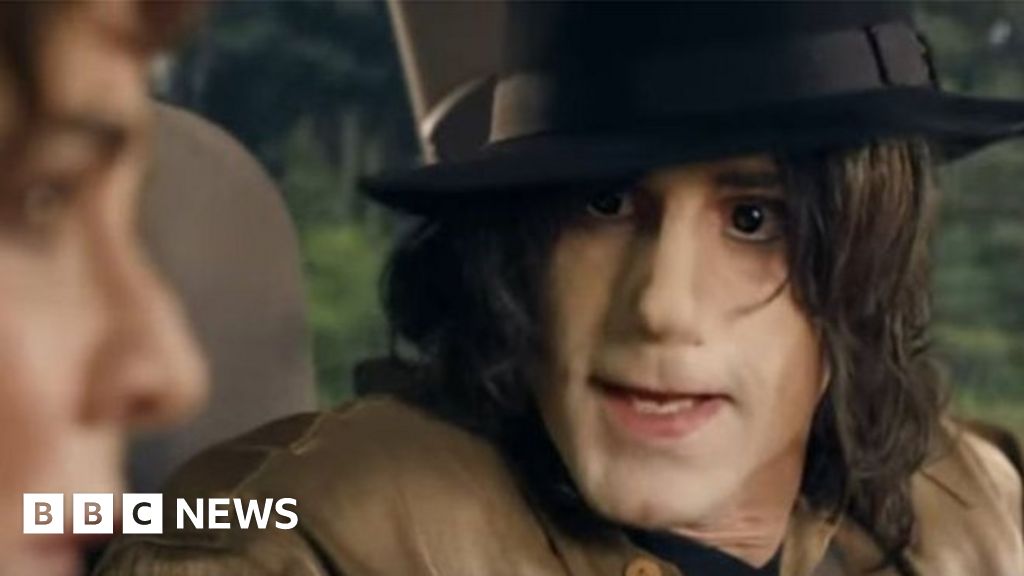 Sky pulls Michael Jackson programme after family complaints - BBC News