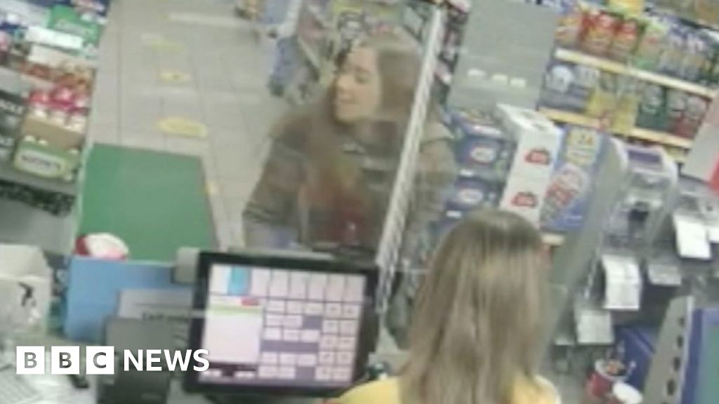 Alexandra Morgan: CCTV released of missing Kent mother - BBC News