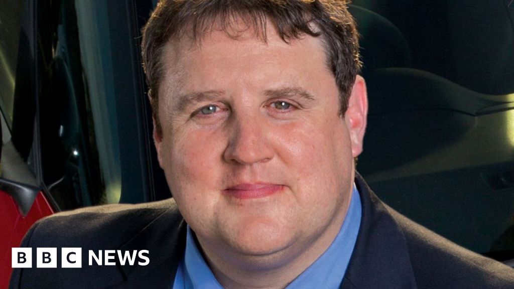 Peter Kay says no more Car Share - BBC News