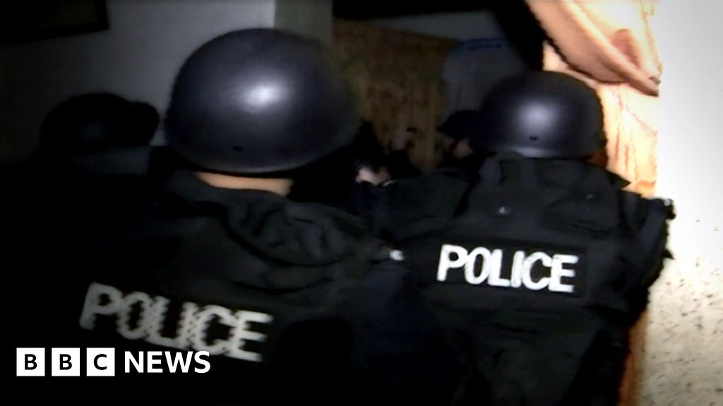 Ketamine - police raid - BBC News