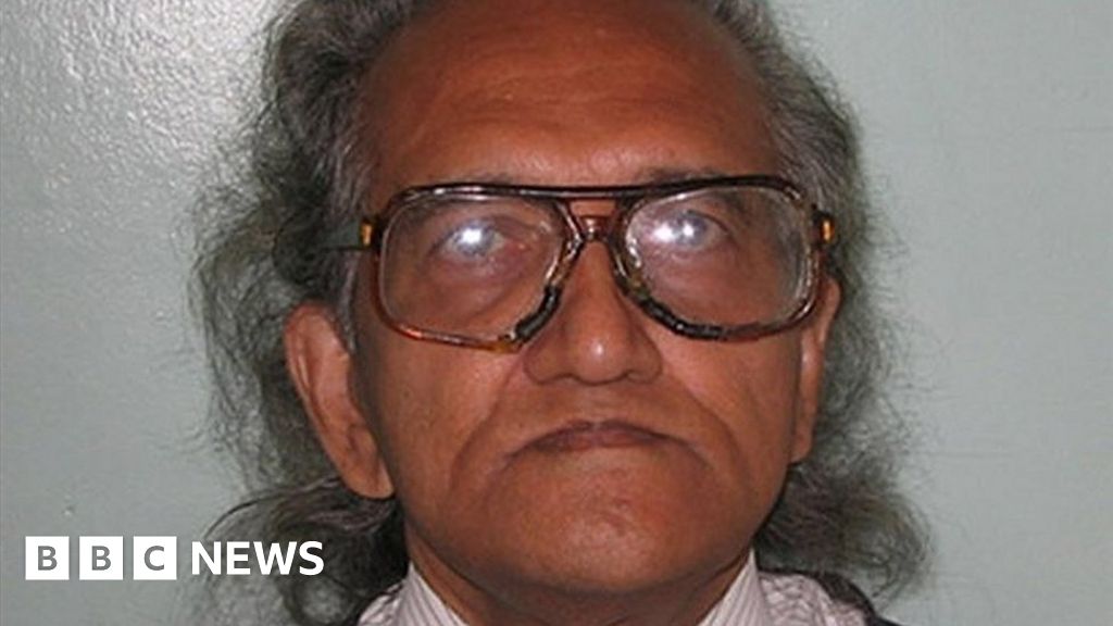 'Too frightened to leave and hating to stay' - BBC News