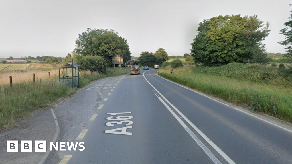 Man dies in A361 East Cranmore crash