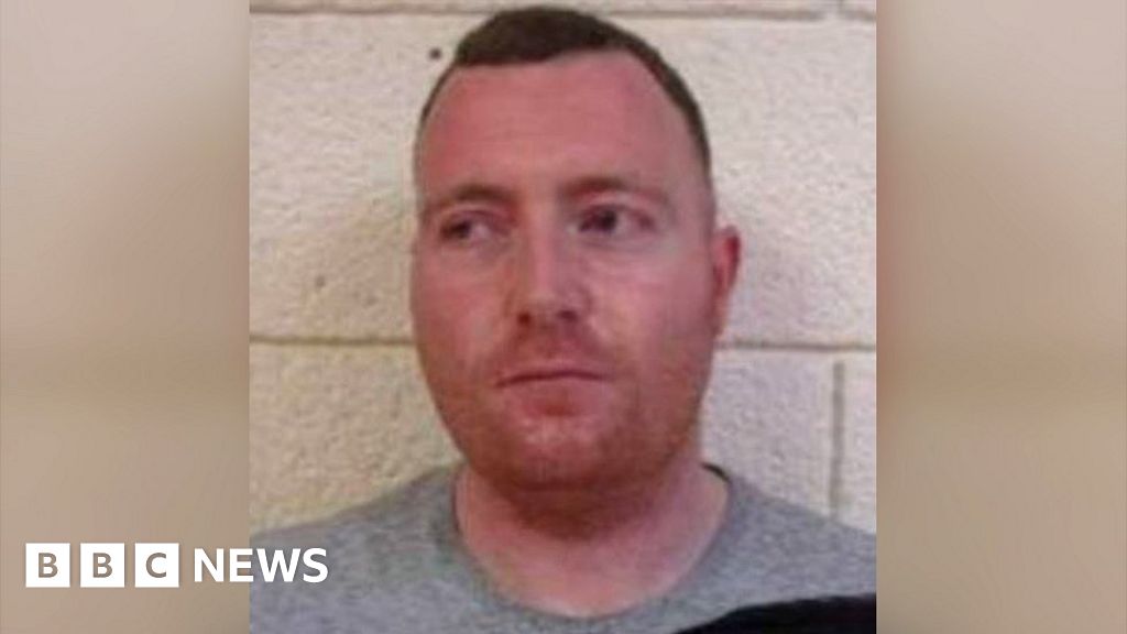 Eden Lomax: Convicted murderer remains on run from police