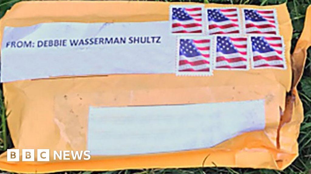 News Daily: Police 'may become irrelevant' and US mail bombs