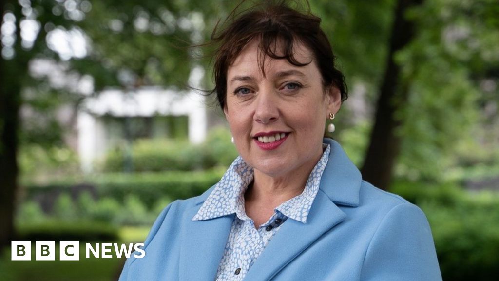 Caroline Henry: Nottinghamshire PCC caught speeding apologises to panel ...