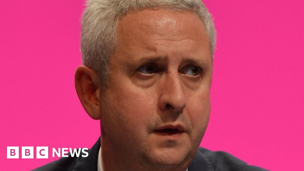 Labour MP Ivan Lewis investigated after harassment claim - BBC News