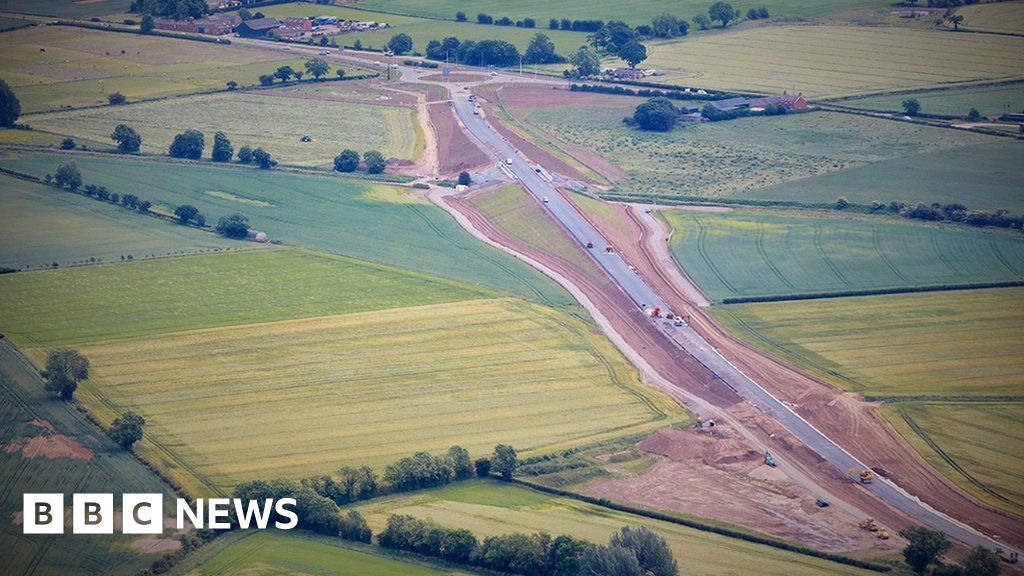 New £35m Bedale bypass opens two months ahead of schedule - BBC News