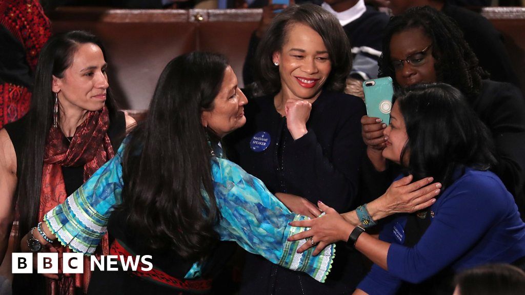 Five historic moments as new US Congress opens - BBC News
