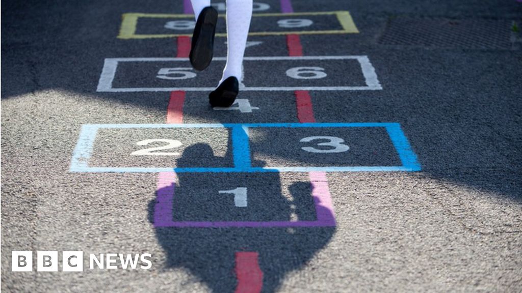 'Unjustifiably high salaries' paid by some academies - BBC News