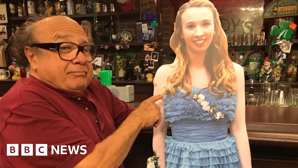Danny DeVito takes teen's cardboard cutout to It's Always Sunny set ...