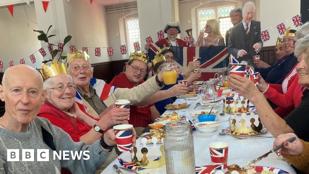 Trowbridge foodbank hosts Coronation lunch
