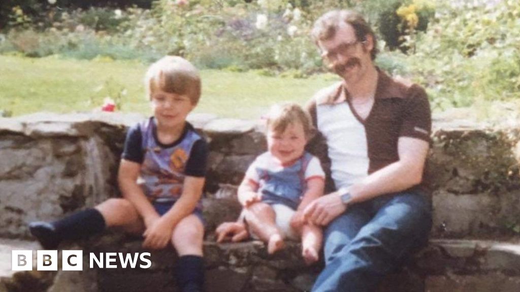 Colin Adamson: Cold case unit probing 1983 car-boot murder