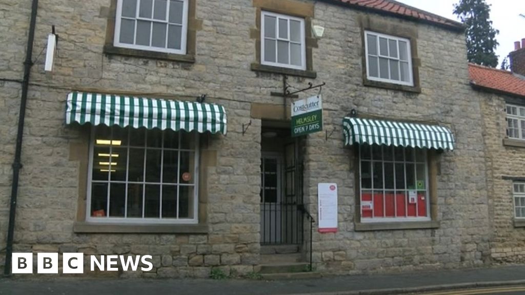 Helmsley: Post Office apology over closure