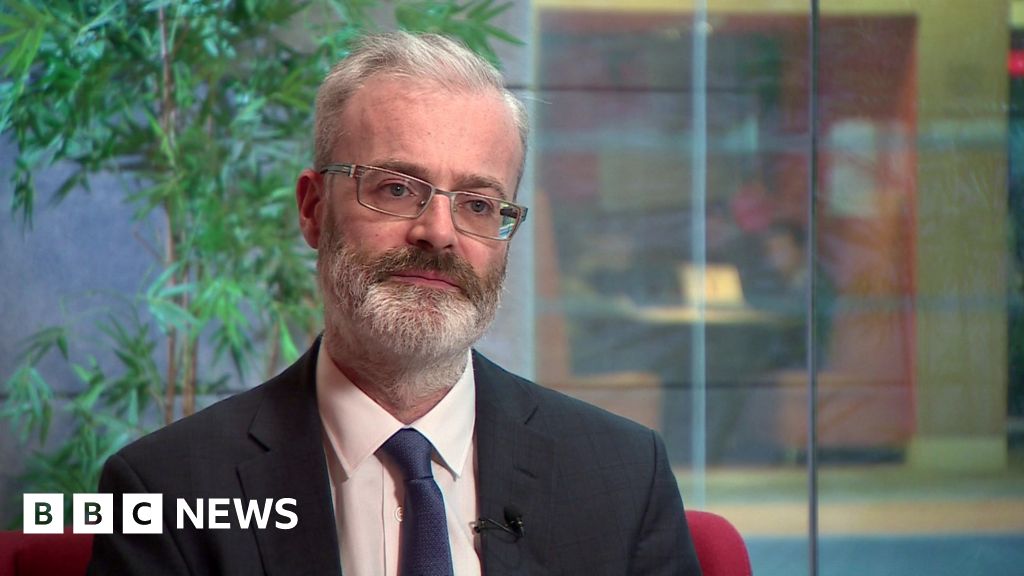 'Shortage of doctors led to treatment delays' - BBC News