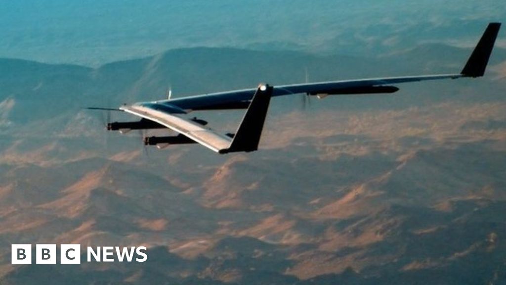 Facebook's Aquila drone takes to the air - BBC News