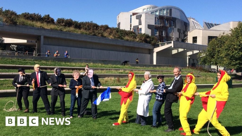 UK minister assures MSPs over post-Brexit trade deals