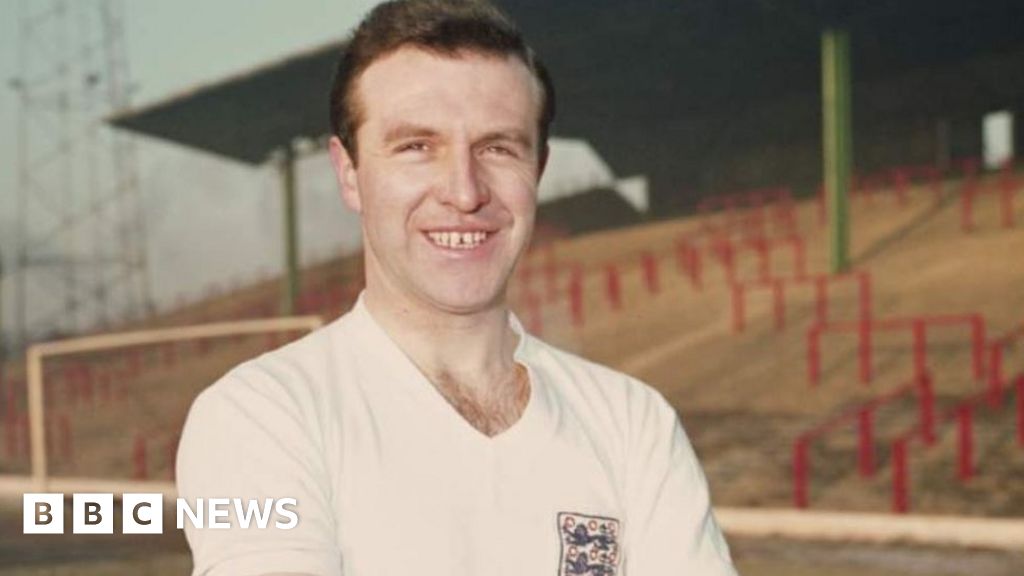 Former England captain Jimmy Armfield dies aged 82