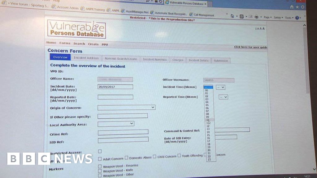 More than 400,000 Scots labelled 'vulnerable' on police database - BBC News