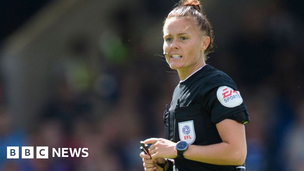 Lincoln City: Female referee subjected to misogynistic abuse - BBC News