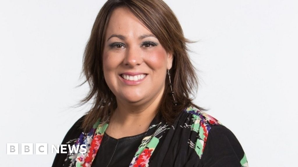 Labour MP Paula Sherriff criticises CPS over non-prosecution - BBC News