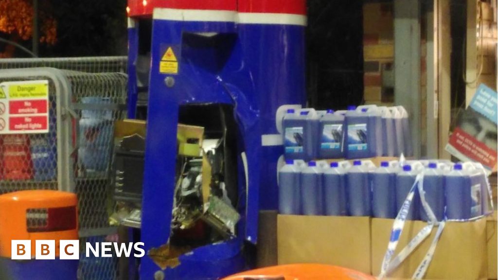 Cash machine damaged in petrol station robbery - BBC News