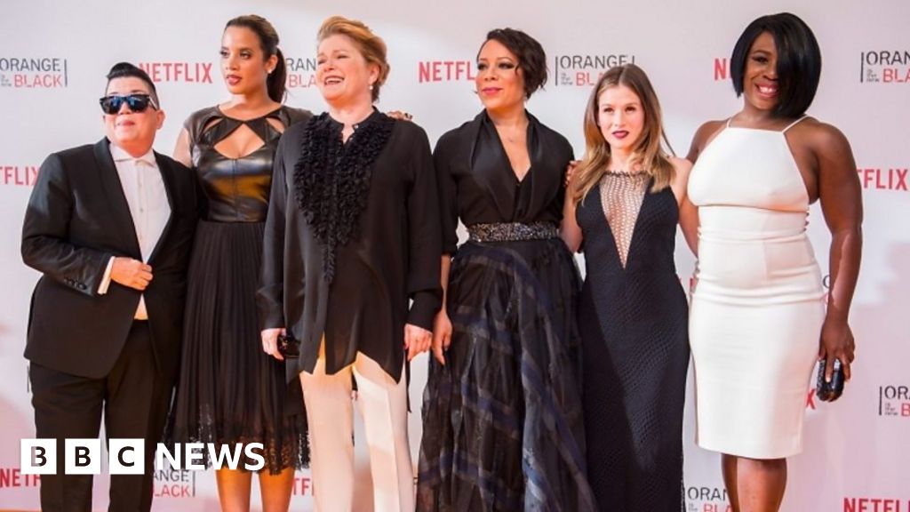 Kate Mulgrew and Selenis Leyva talk to Alex Stanger about real prisons ...