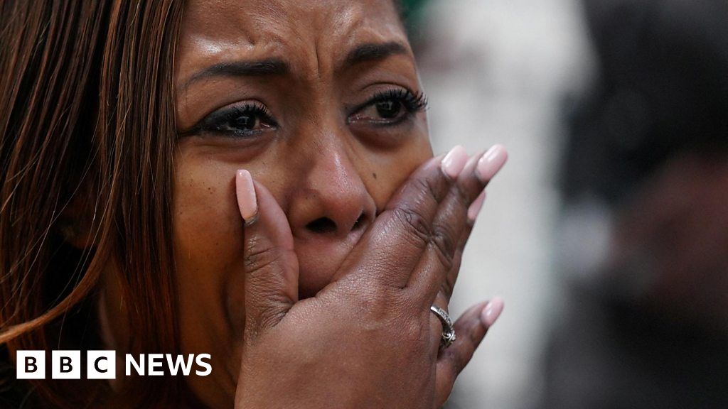 Rodney King's daughter in tears after watching video - BBC News