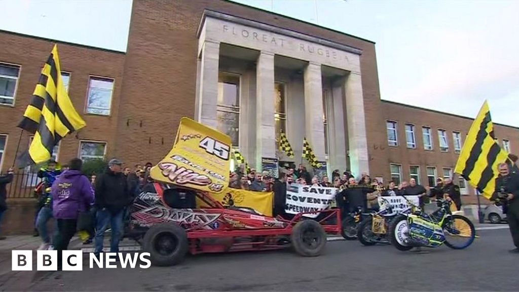 Coventry Brandon Stadium saved from becoming housing - BBC News