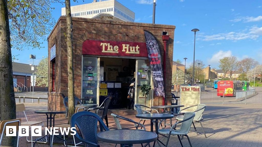 Bishop Auckland's The Hut to be bulldozed for new bus station - BBC News