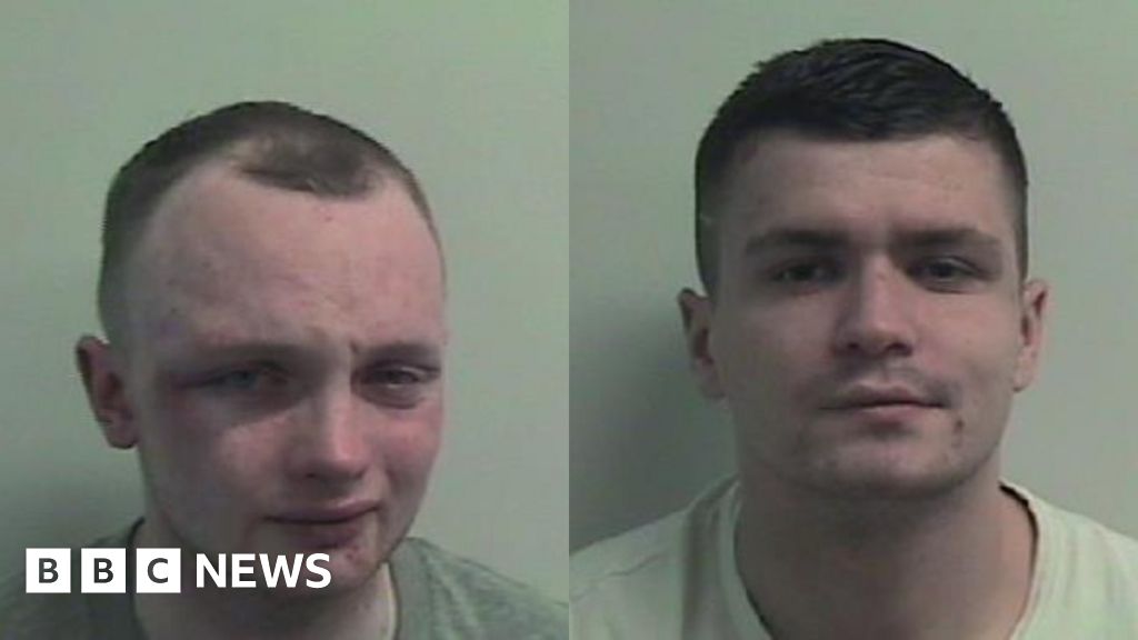Men jailed for kidnapping and torturing teenager in Renfrew - BBC News