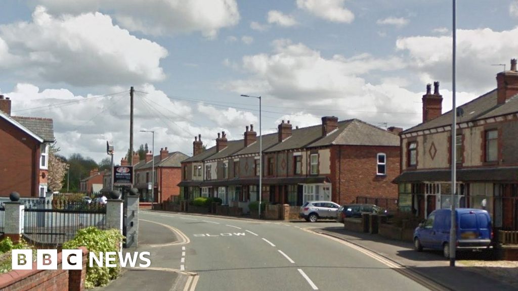 Manslaughter charge over Wigan mum's crash death - BBC News