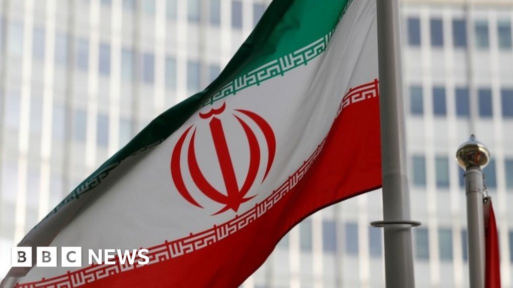 Iran blocking sites access, UN nuclear watchdog says - BBC News