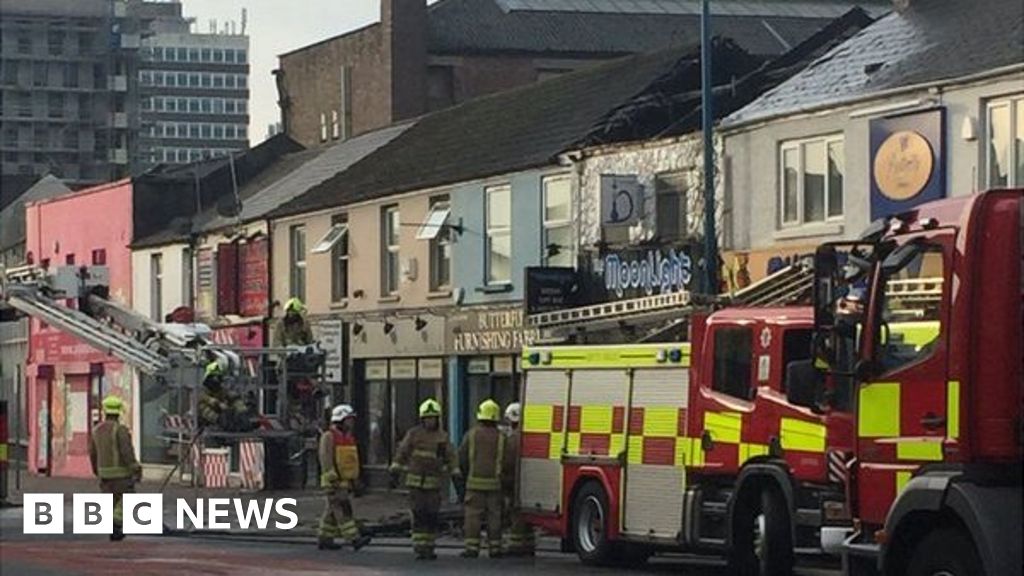 City Road in Cardiff reopens after shisha cafe fire - BBC News