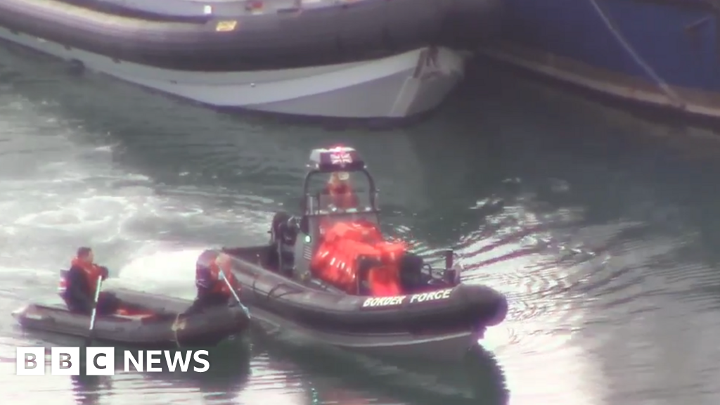 Channel migrants: Six men found in dinghy and brought to Dover - BBC News