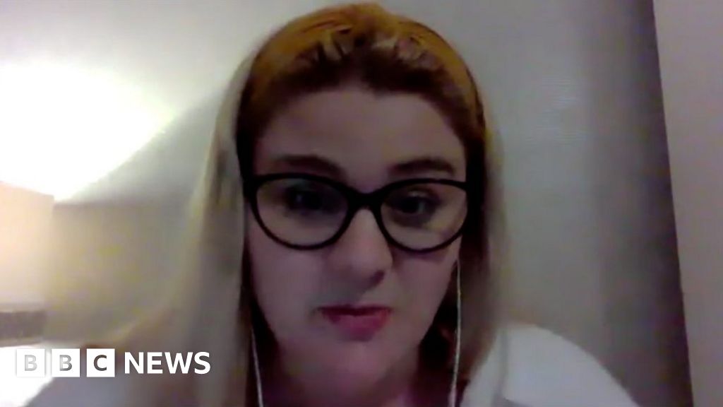 Smear tests vitally important, says MP Alex Davies-Jones - BBC News