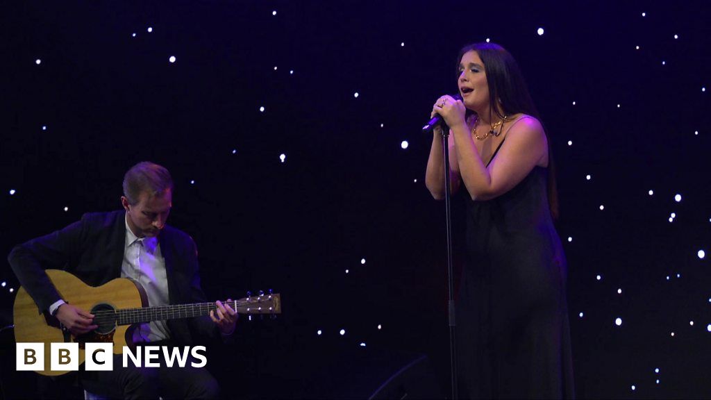 Jessie Ware and Lewis Capaldi perform at Jamal Edwards memorial concert ...