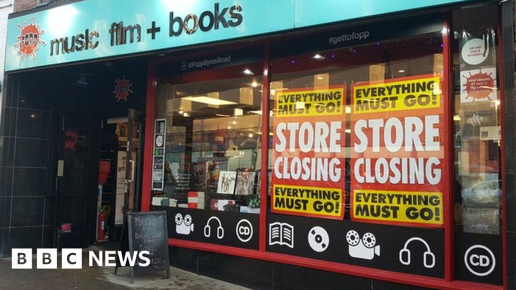Glasgow Fopp store to close over lease stalemate - BBC News